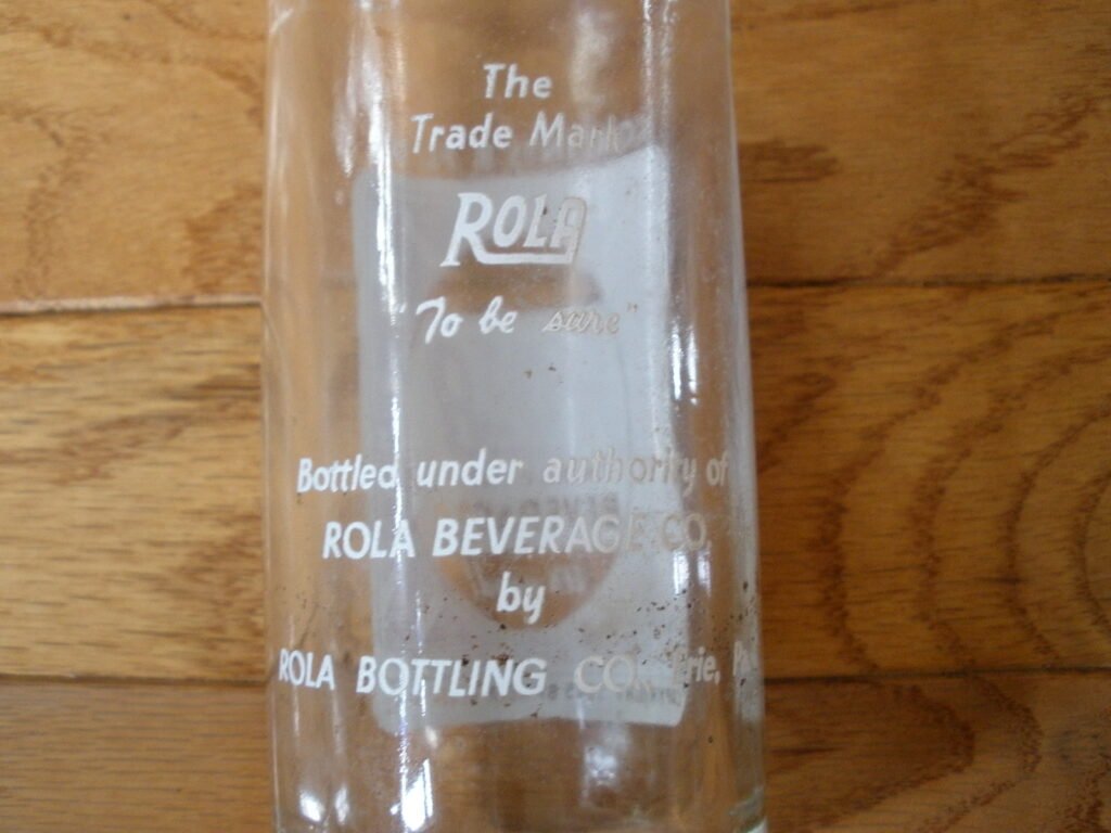 1940s ROLA SODA BOTTLE – Rola Bottling Co, Erie, PA – SUPERNOVA ANTIQUES