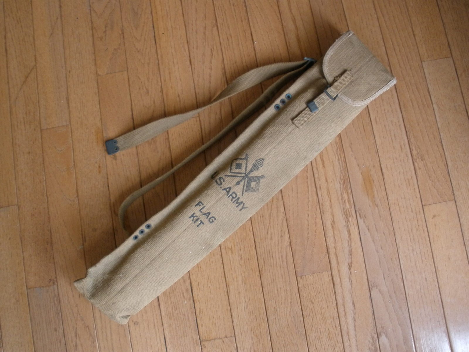 Original WWII US ARMY SIGNAL FLAG KIT – Semaphore Flag – SUPERNOVA ANTIQUES