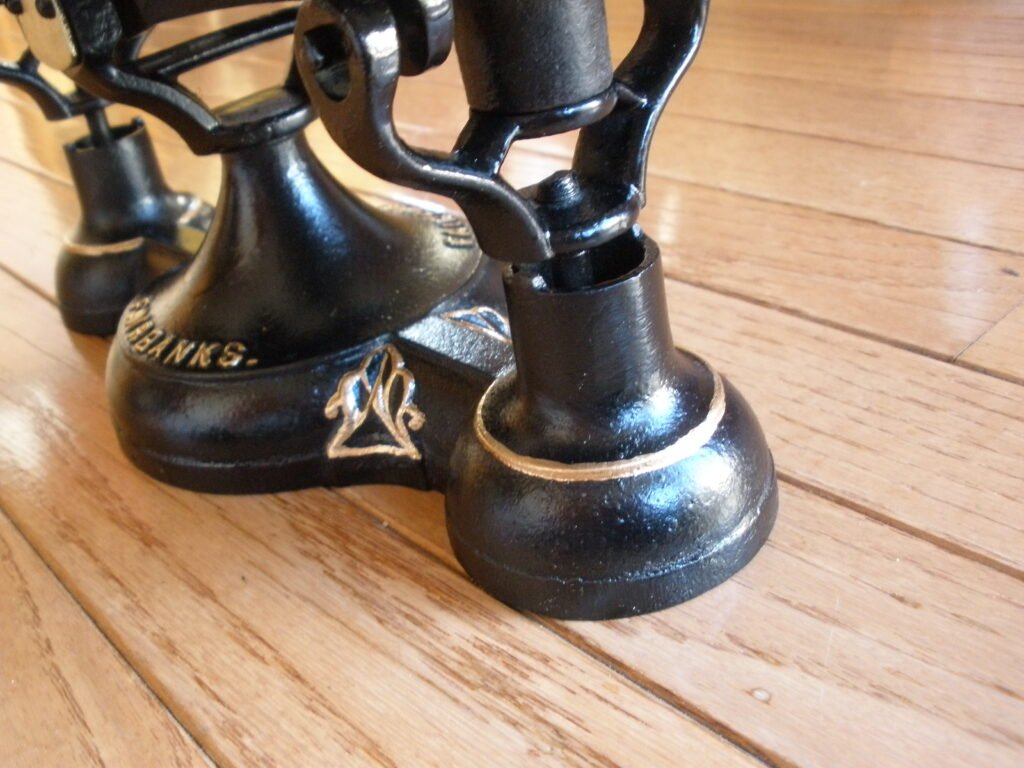 1920s FAIRBANKS BALANCE SCALE with PORCELAIN PLATES – SUPERNOVA ANTIQUES