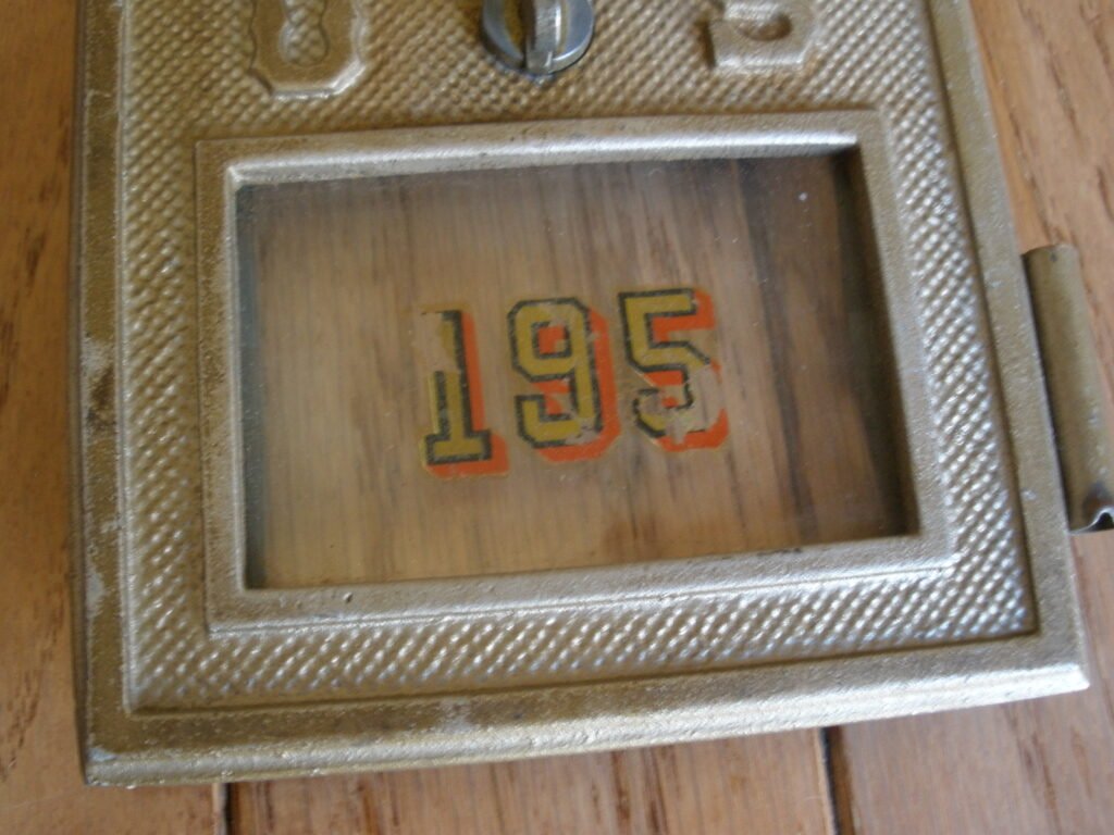 Vintage POST OFFICE MAIL BOX COMBINATION LOCK DOOR – SUPERNOVA ANTIQUES